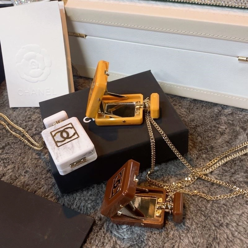 High accuracy Chanel Necklaces
