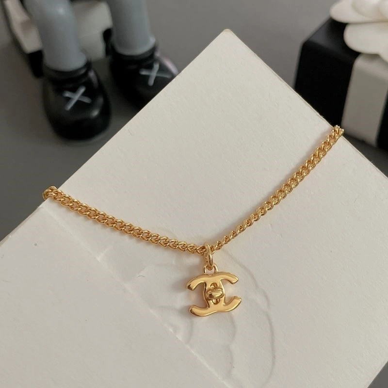 Inexpensive Chanel Necklaces