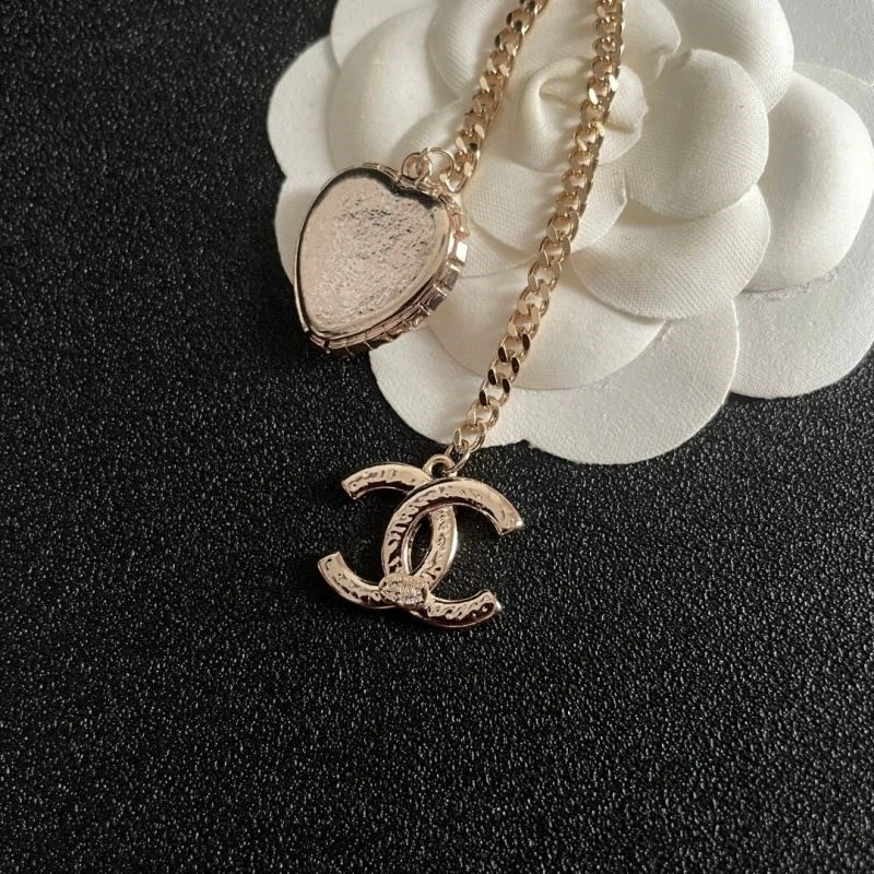 Exact replica Chanel Necklaces