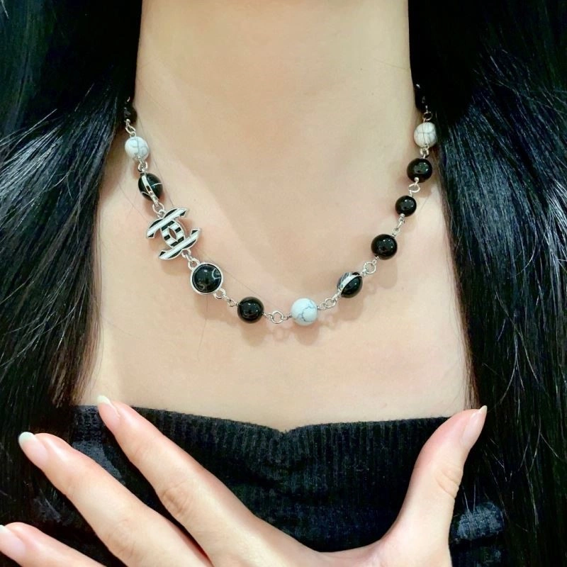 Accurate model Chanel Necklaces