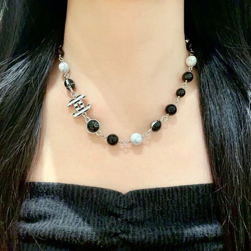 Accurate model Chanel Necklaces