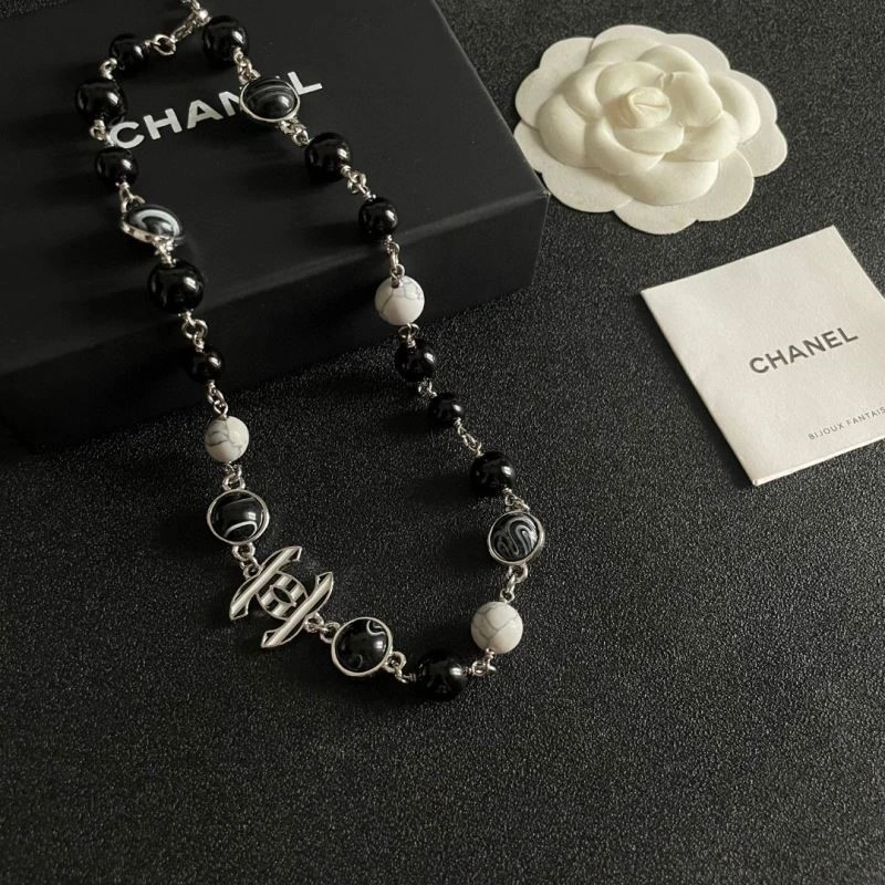 Accurate model Chanel Necklaces