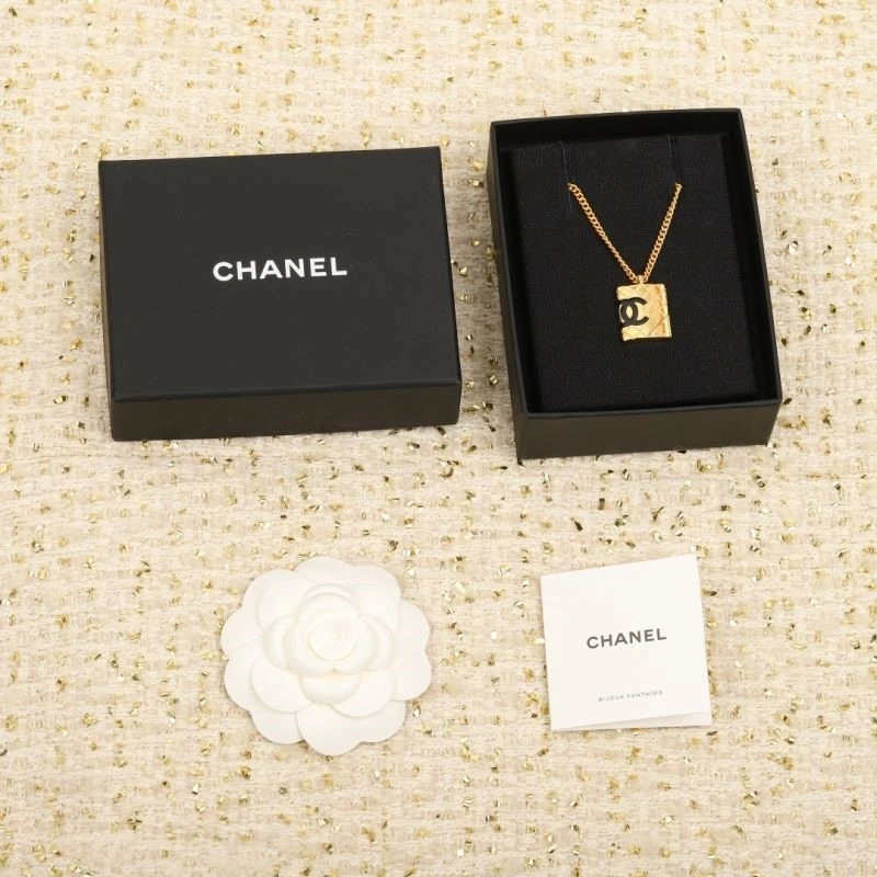Chanel Necklaces