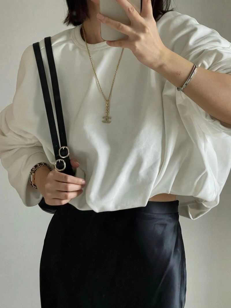 Low-cost Chanel Necklaces