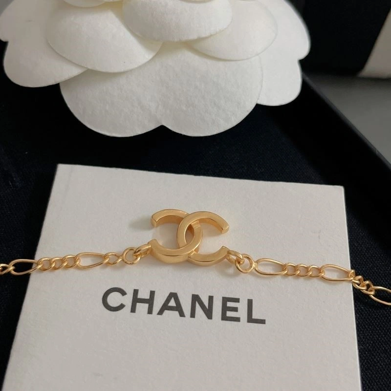 Accurate model Chanel Necklaces