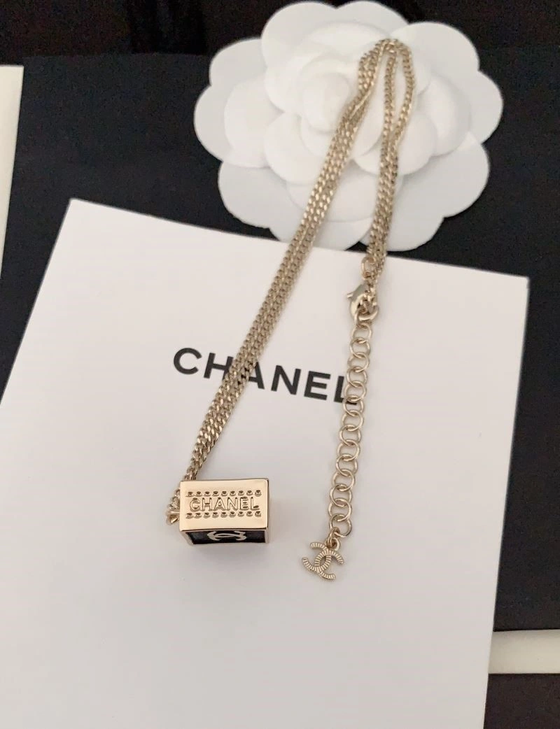 Original Chanel Necklaces