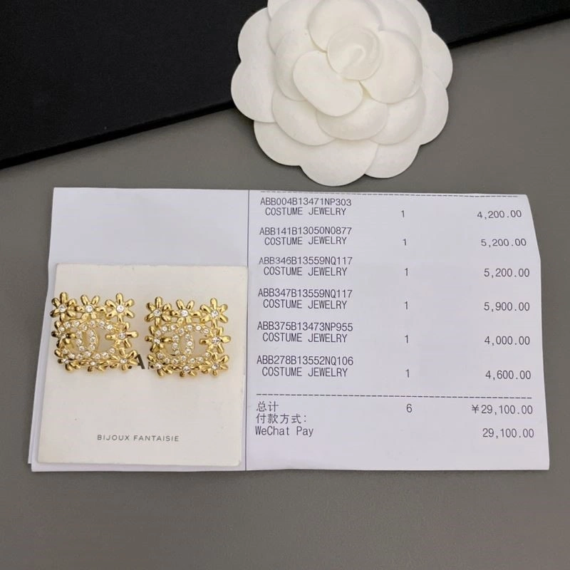 Inexpensive Chanel Necklaces