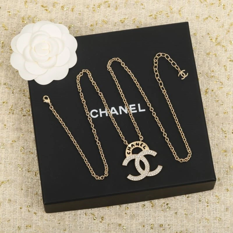 Accurate model Chanel Necklaces