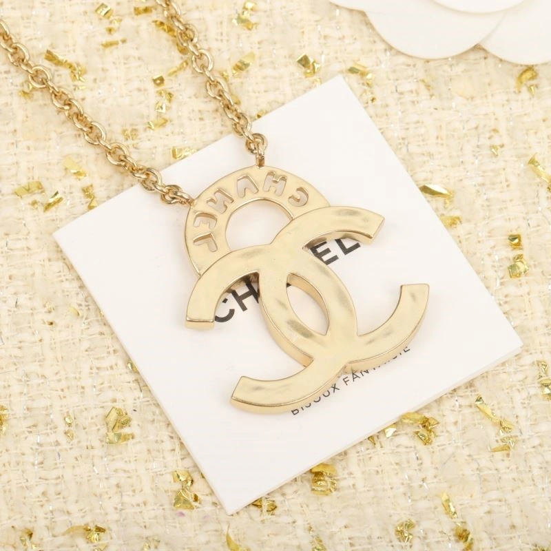 Accurate model Chanel Necklaces