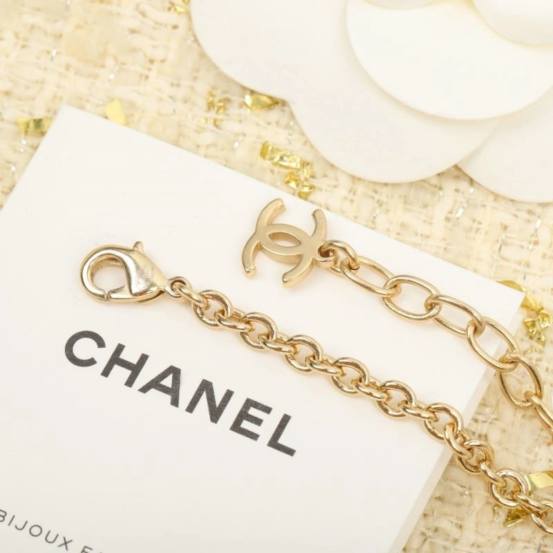 Accurate model Chanel Necklaces