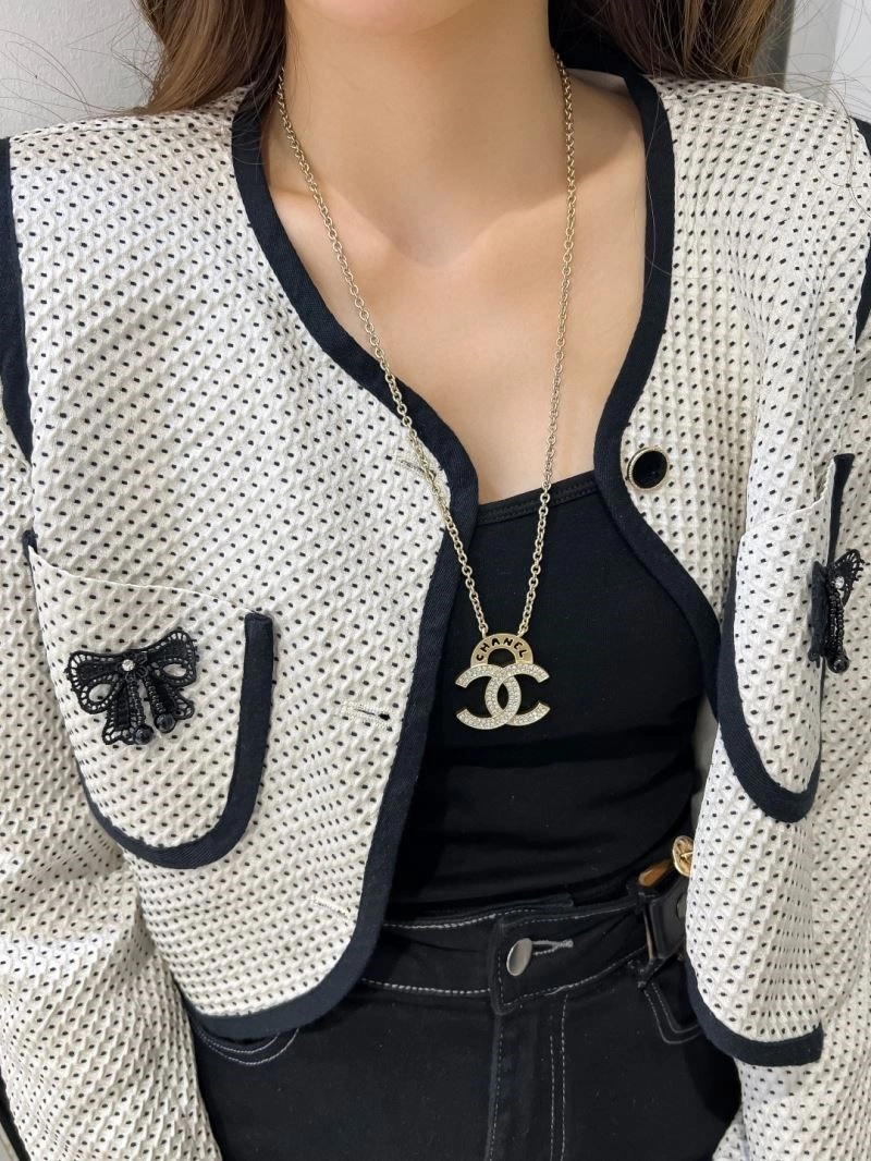 Accurate model Chanel Necklaces