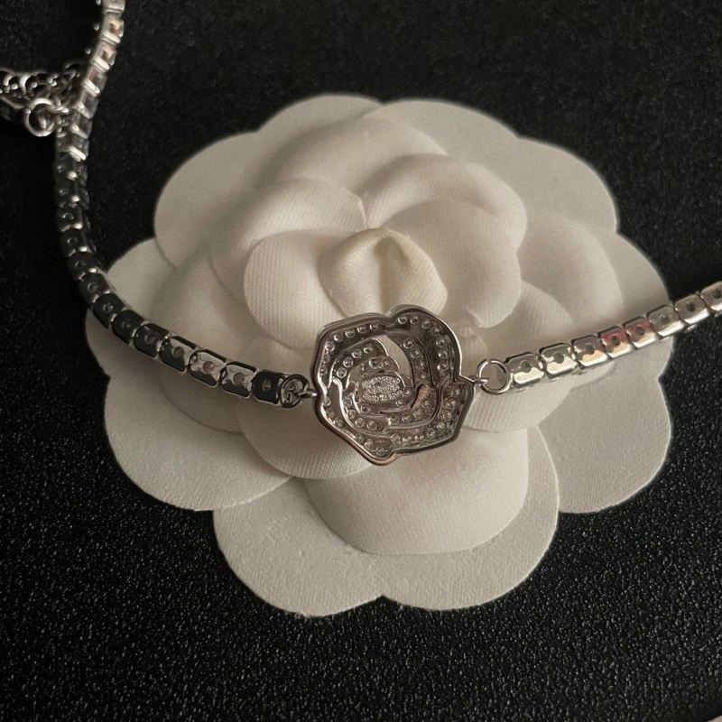 Exact replica Chanel Necklaces