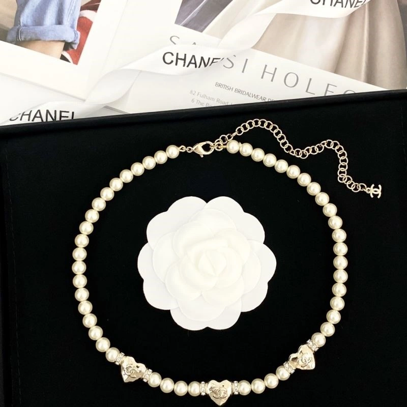 Low-cost Chanel Necklaces