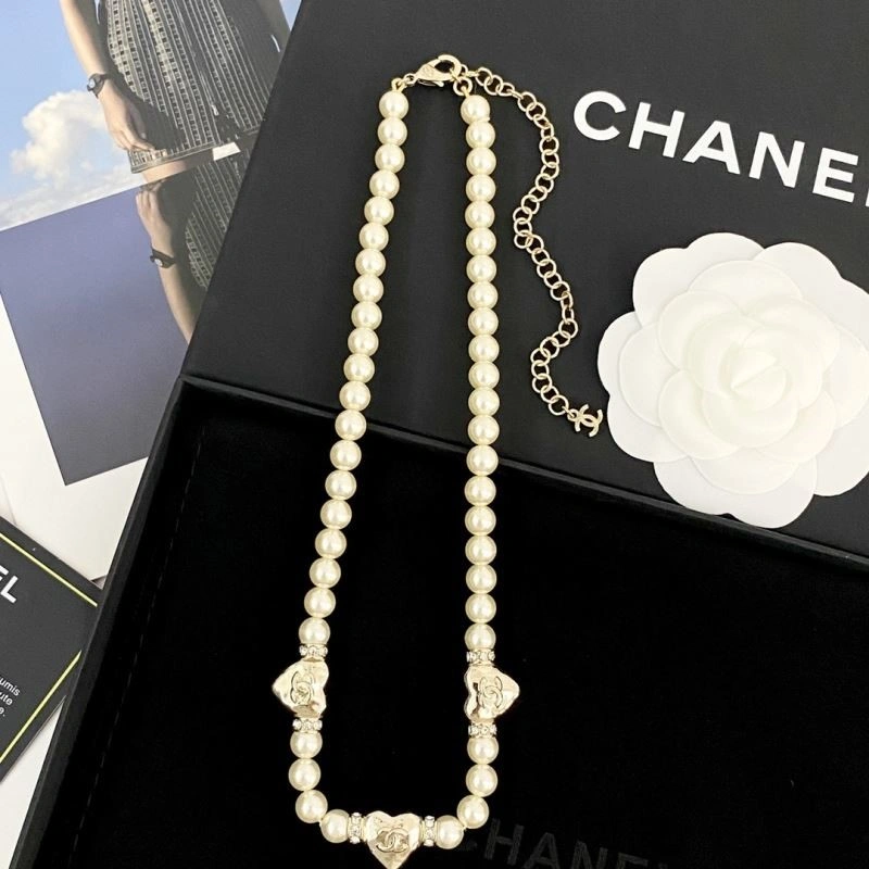 Low-cost Chanel Necklaces