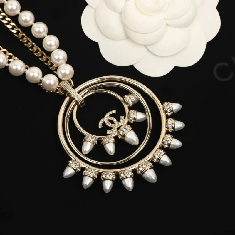 Accurate model Chanel Necklaces