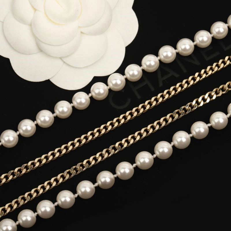 Accurate model Chanel Necklaces