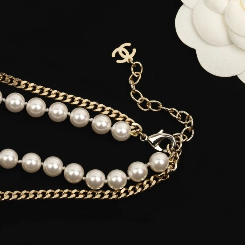Accurate model Chanel Necklaces