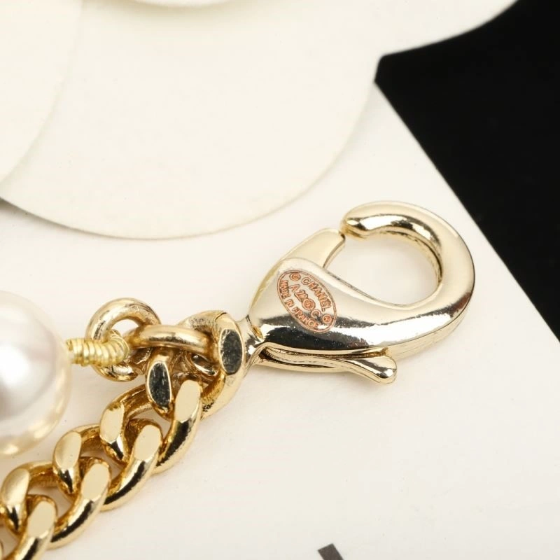 Accurate model Chanel Necklaces