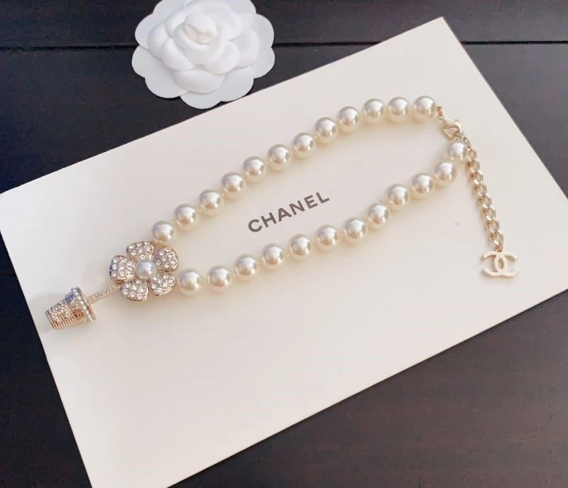 Bargain Chanel Necklaces