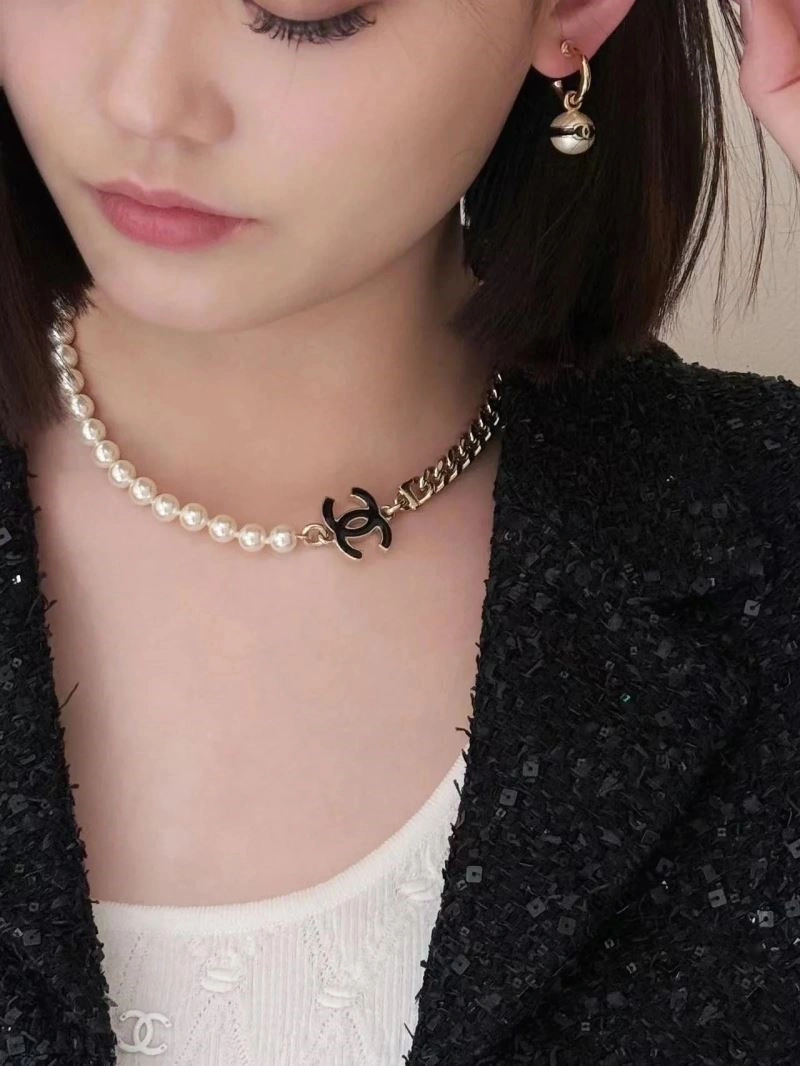 Brand-original Chanel Necklaces