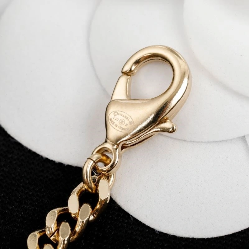 Exact replica Chanel Necklaces
