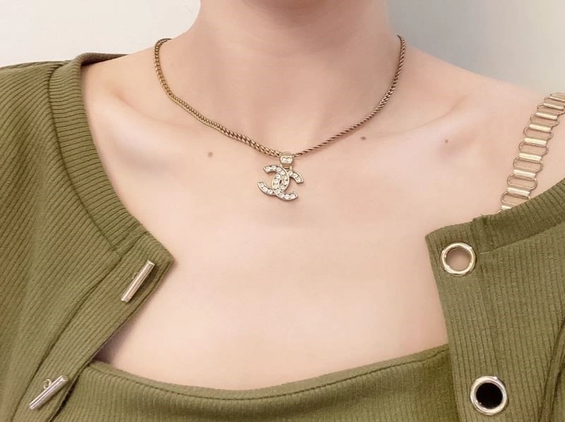 High accuracy Chanel Necklaces