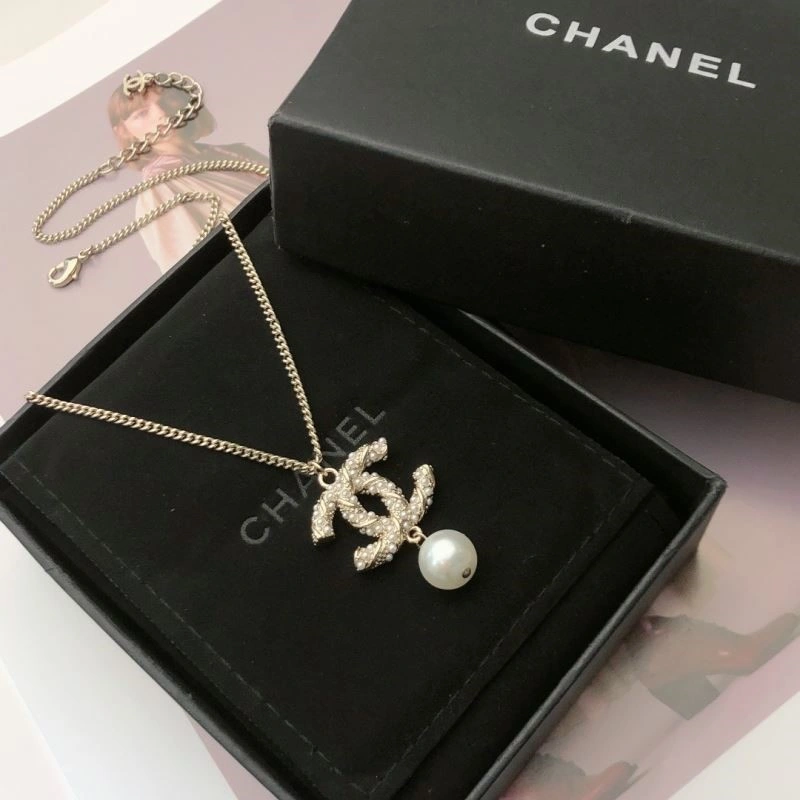 Precise copy Chanel Necklaces