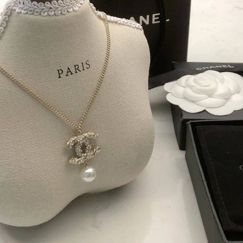 Precise copy Chanel Necklaces