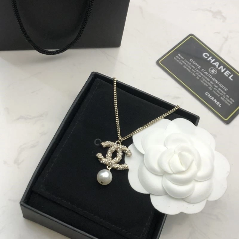 Precise copy Chanel Necklaces