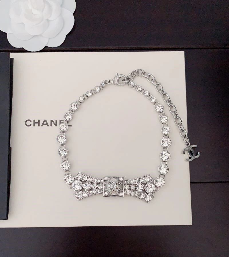 Cut-rate Chanel Necklaces