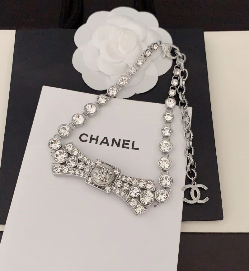 Cut-rate Chanel Necklaces