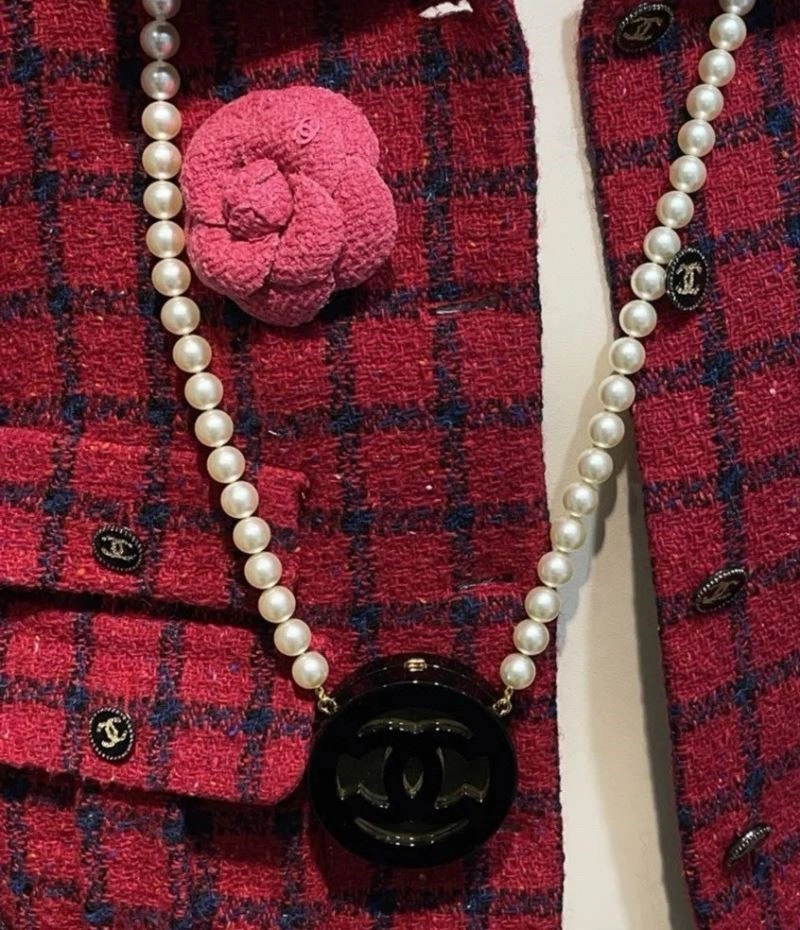 Low-cost Chanel Necklaces