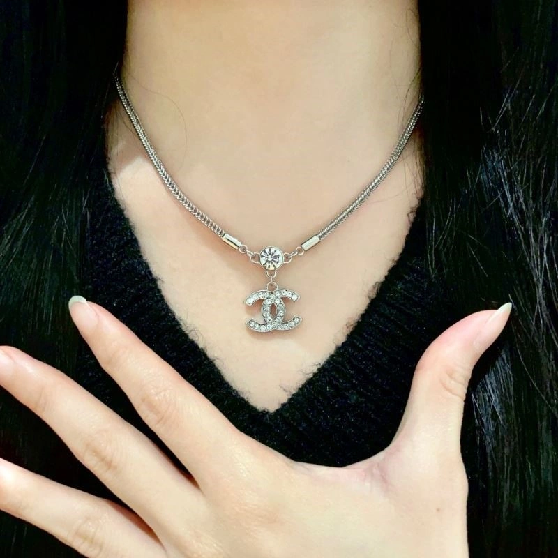 High accuracy Chanel Necklaces