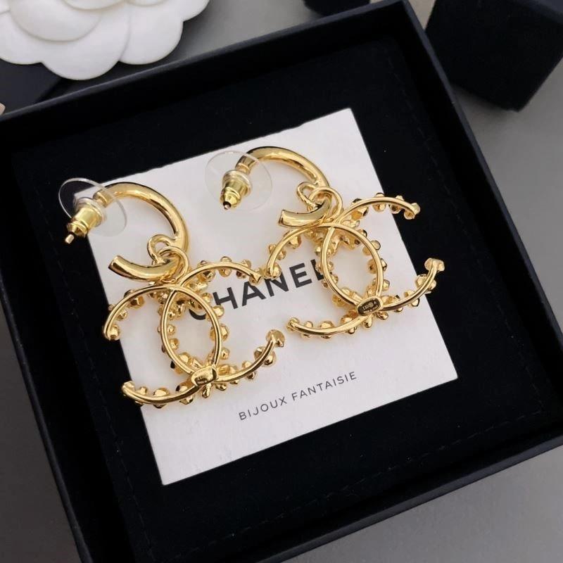 Discounted Chanel Necklaces
