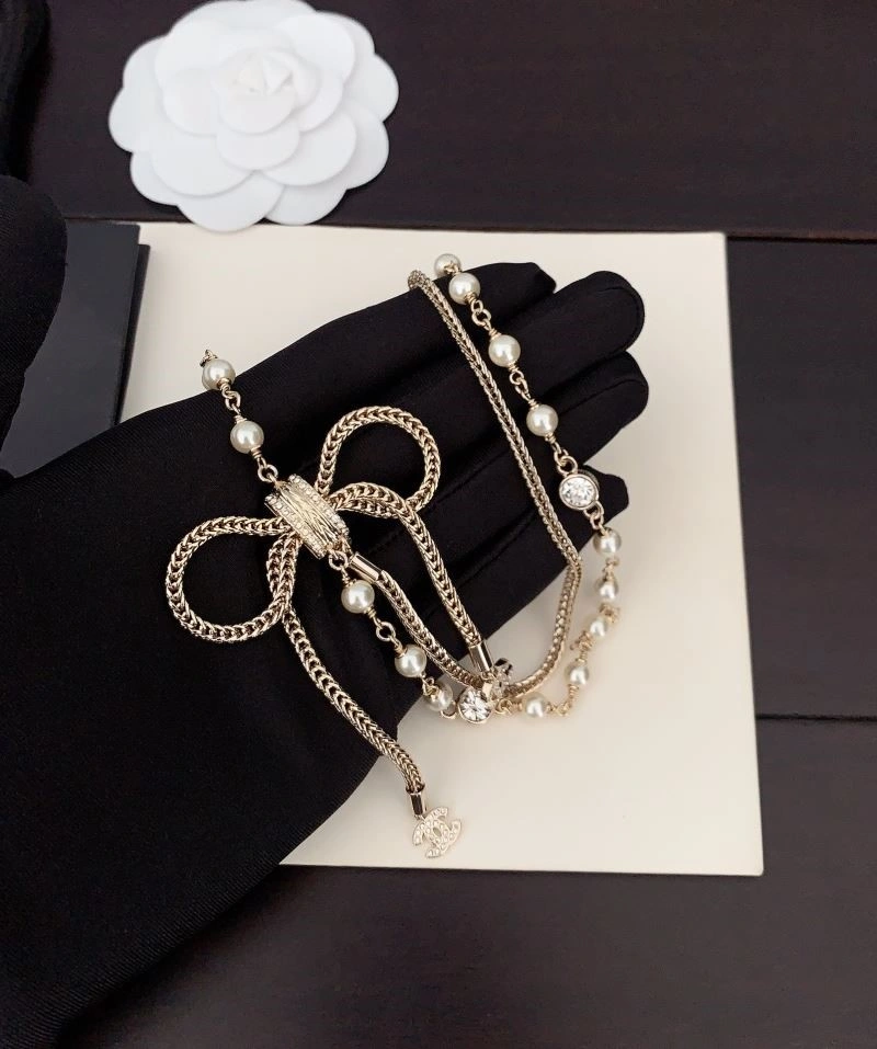 Inexpensive Chanel Necklaces