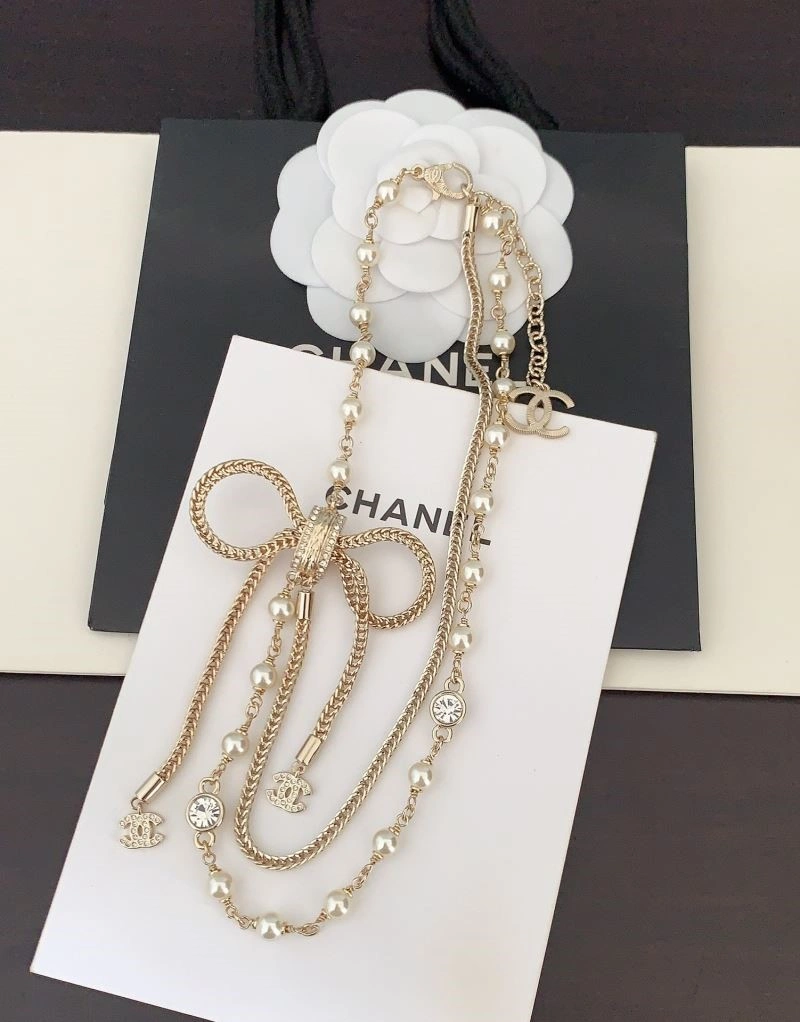 Inexpensive Chanel Necklaces