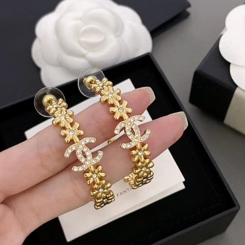 Precise copy Chanel Necklaces