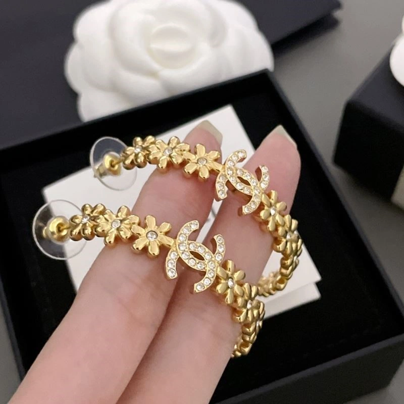 Precise copy Chanel Necklaces