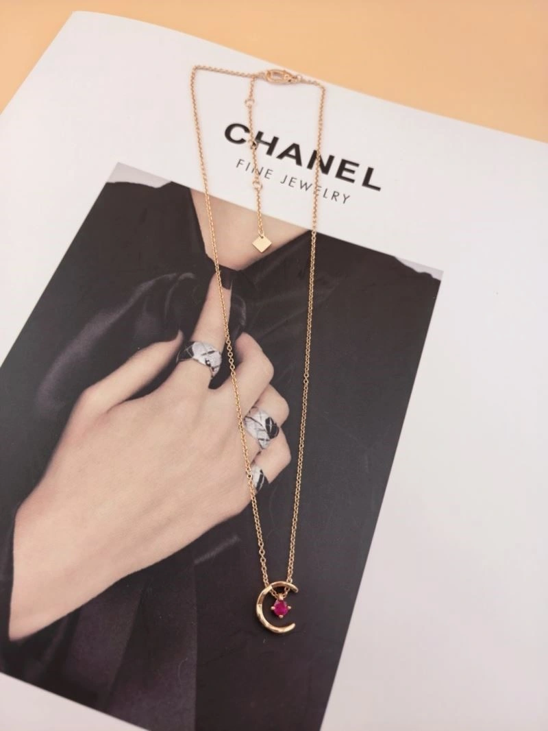 Chanel Necklaces