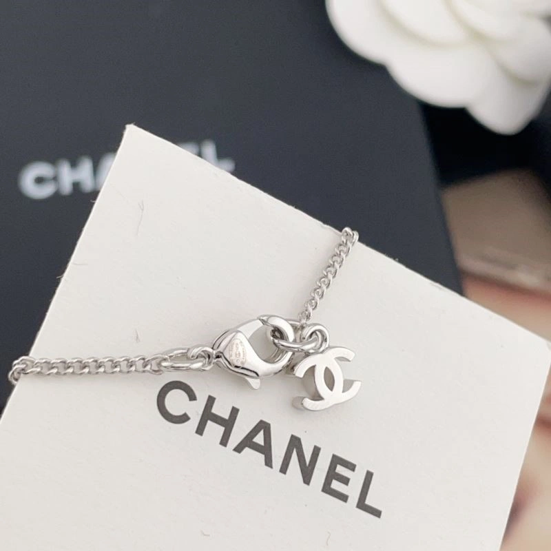 1:1 copy Chanel Necklaces