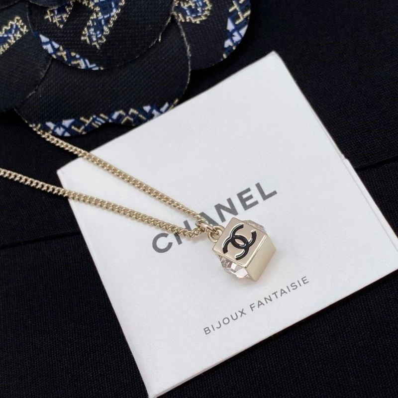 Perfect replica Chanel Necklaces