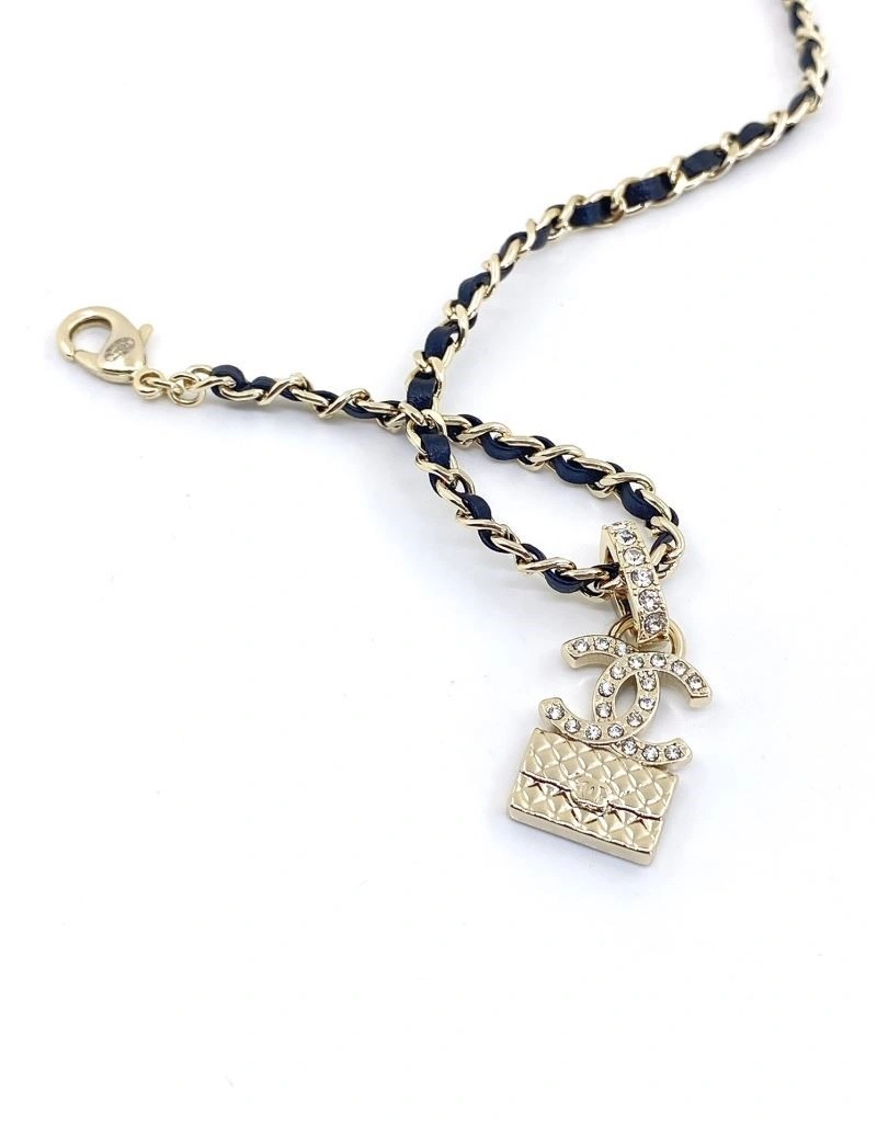 Bargain Chanel Necklaces