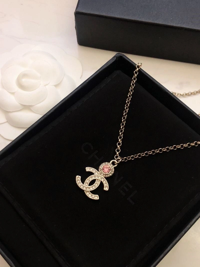 1:1 copy Chanel Necklaces