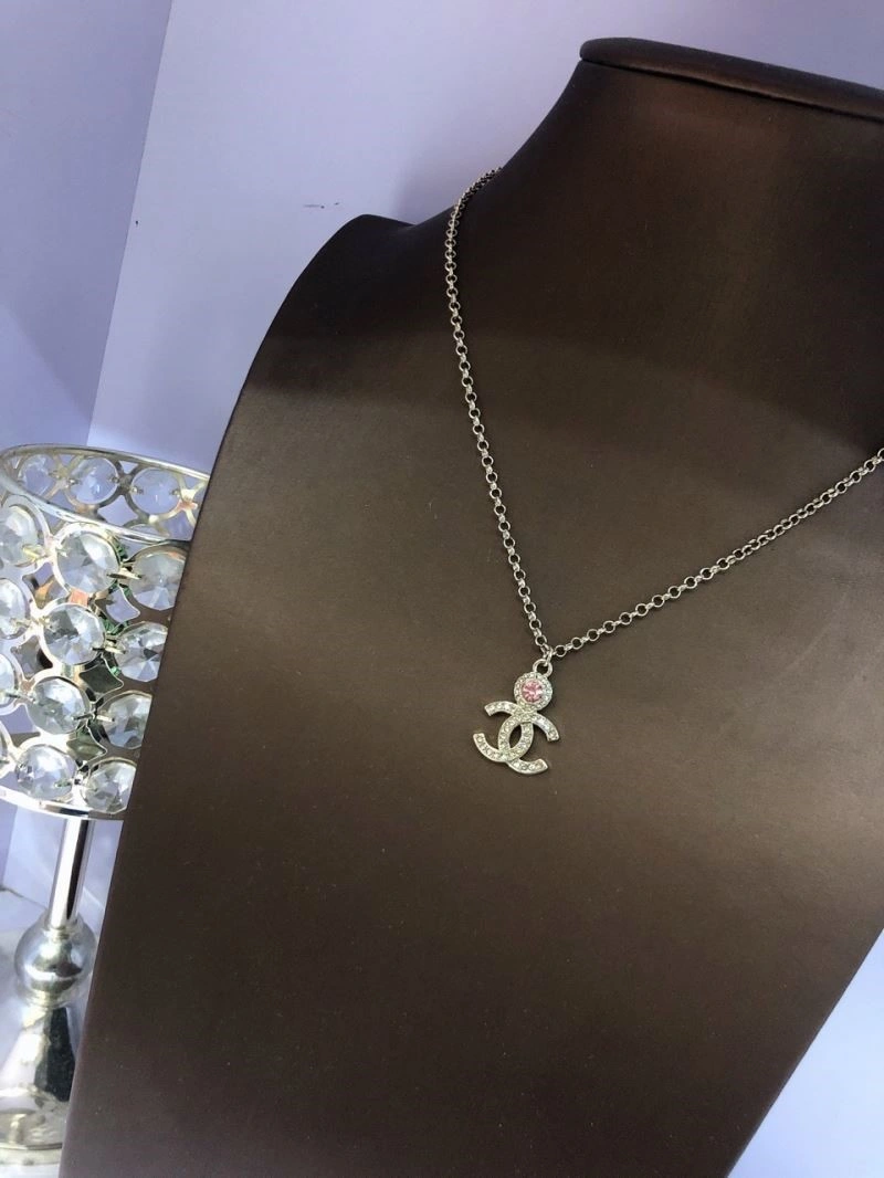 1:1 copy Chanel Necklaces