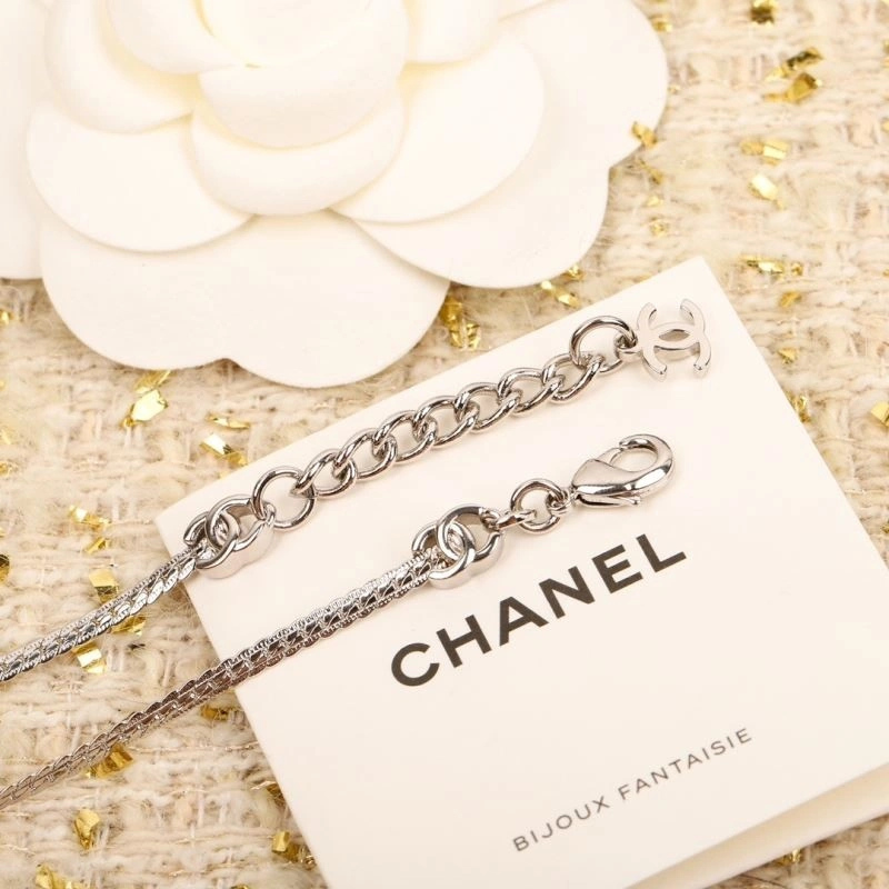 Value-priced Chanel Necklaces