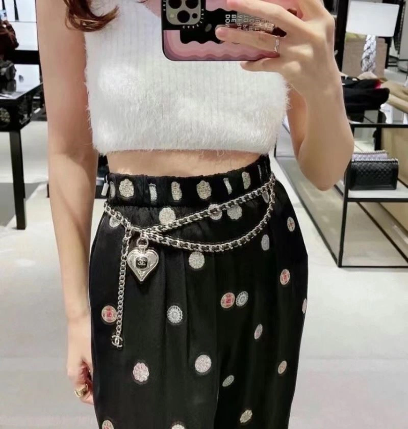 Cut-rate Chanel Necklaces