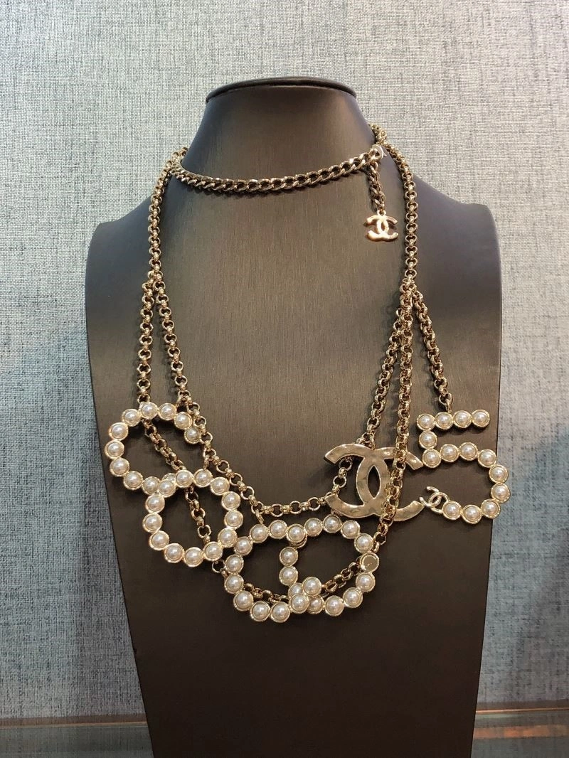 Accurate model Chanel Necklaces