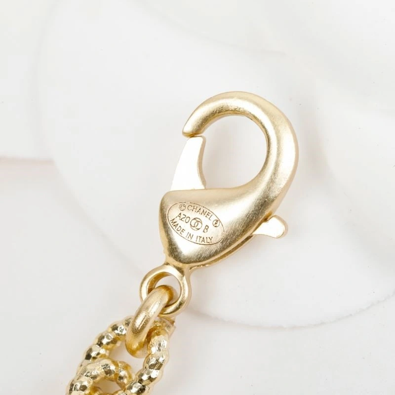 Indistinguishable Chanel Necklaces