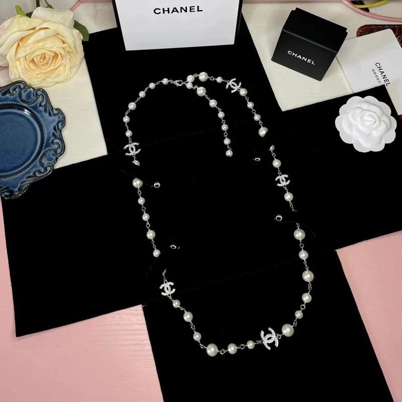 Brand-authenticated Chanel Necklaces
