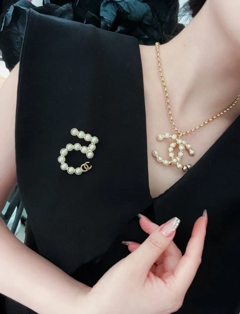 Precise copy Chanel Necklaces